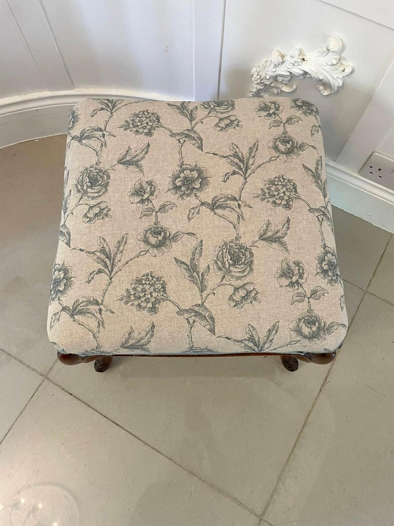 Antique Victorian Quality Walnut Stool For Sale at 1stDibs