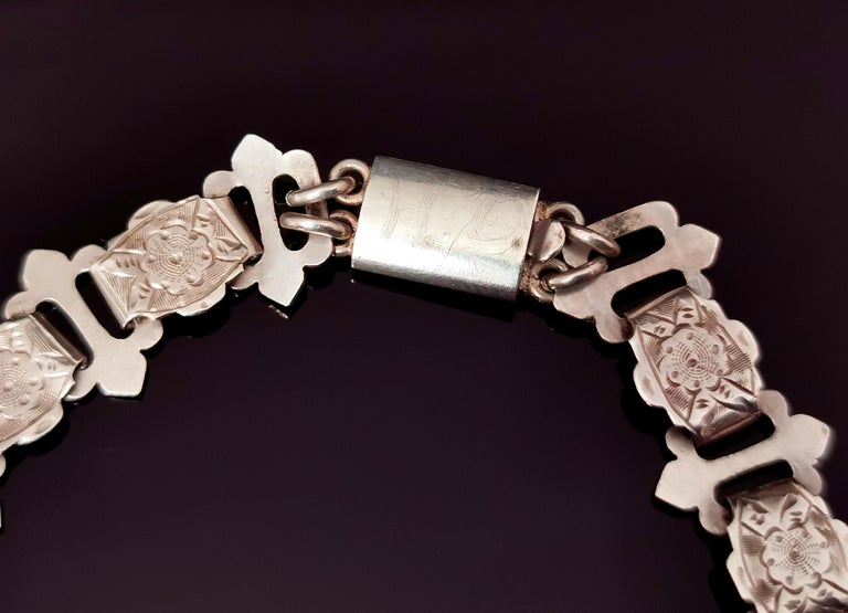 Antique Victorian Silver Book Chain Bracelet, Floral at 1stDibs