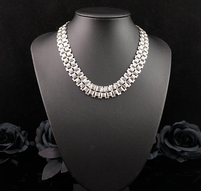 Antique Victorian Silver Book Chain Necklace, Aesthetic For Sale at 1stDibs