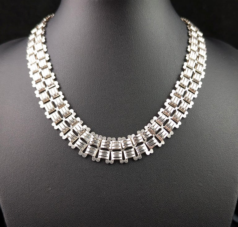 Antique Victorian Silver Book Chain Necklace, Aesthetic For Sale at 1stDibs