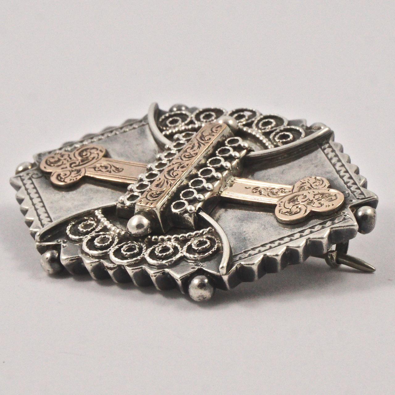 Antique Victorian Sterling Silver and Rose Gold Ornate Engraved Brooch ...