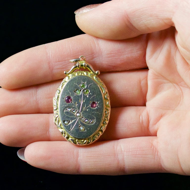 Antique Victorian Suffragette Locket 9 Carat Gold, circa 1900 at 1stDibs
