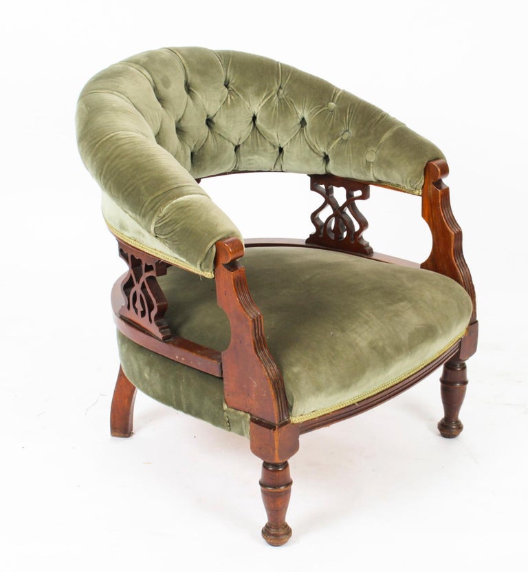 Antique Victorian Tub Chair, Late 19th Century at 1stDibs