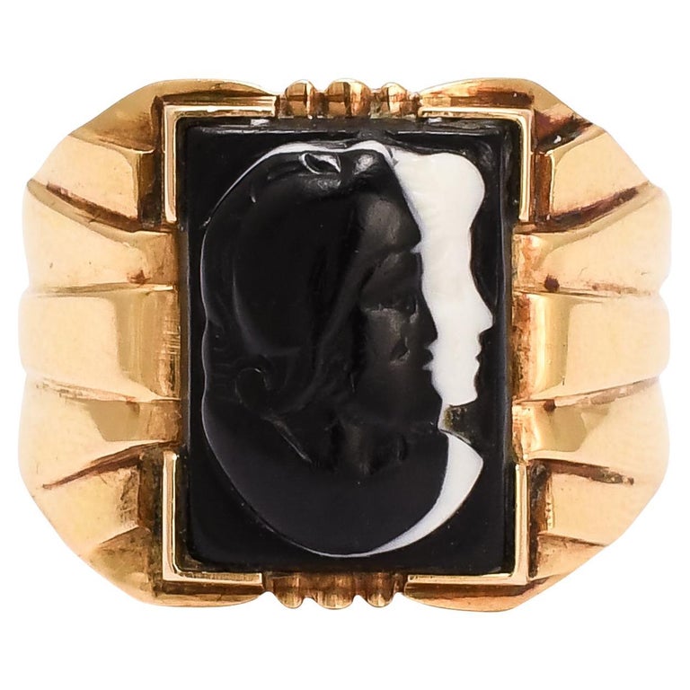 Antique Victorian Venus Mars Onyx Cameo Signet Ring For Sale at 1stDibs