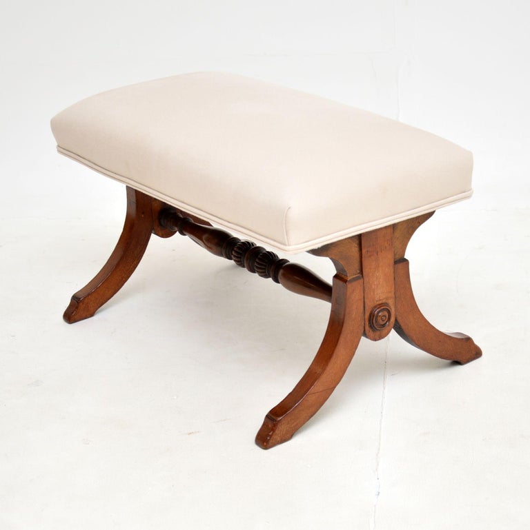 Antique Victorian Wooden Stool For Sale at 1stDibs