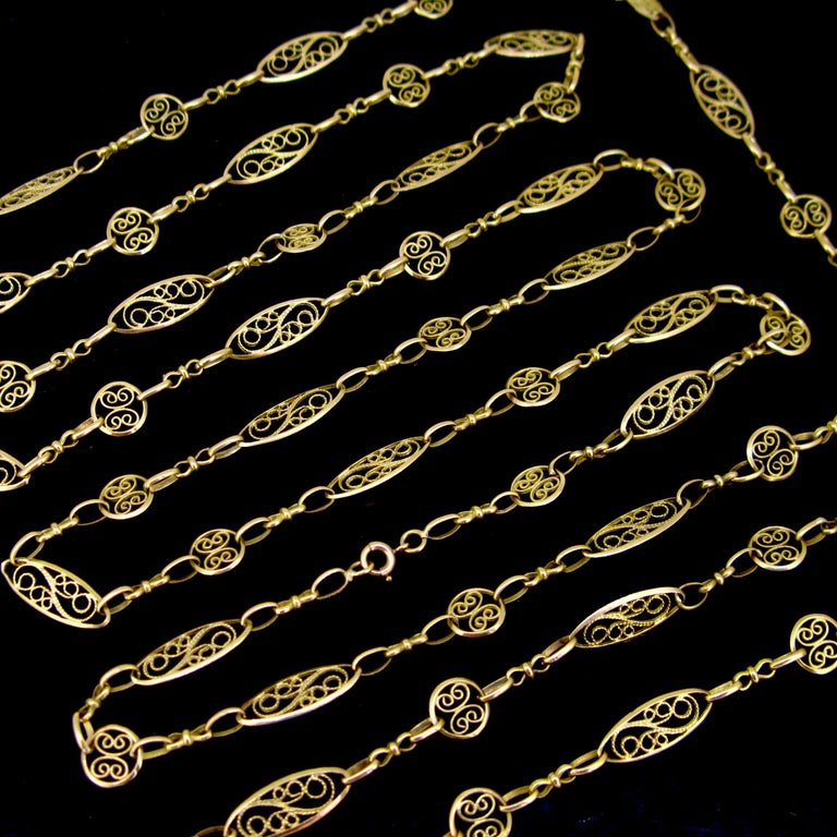 Antique Victorian Yellow Gold Long Chain Necklace For Sale at 1stDibs