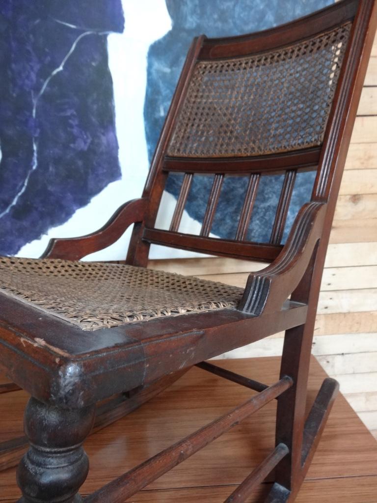 Antique Vintage English Oak Rocking Chair, 1800s For Sale at 1stDibs