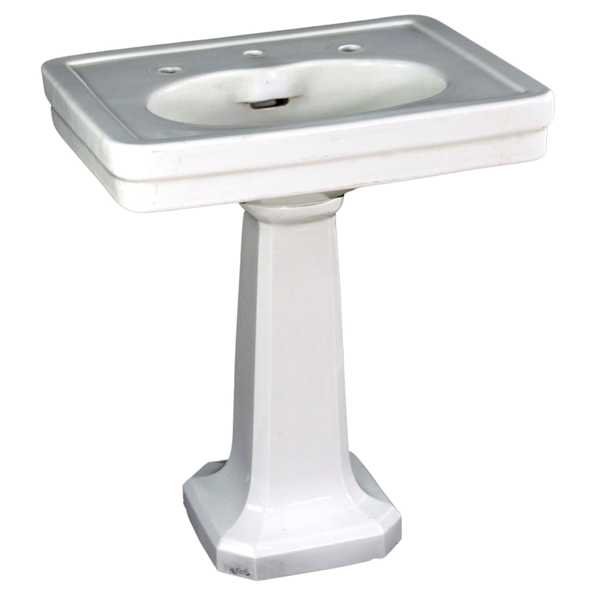 1930s French Art Deco Double Basin White Pedestal Sink For Sale at 1stDibs