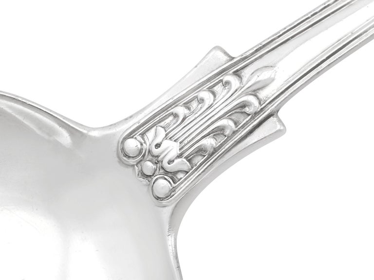 Antique Sterling Silver Queen's Pattern Gravy Spoons For Sale at 1stDibs