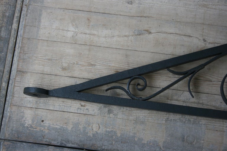 Antique Wrought Iron Shop Sign Bracket, Late 19th Century For Sale at ...