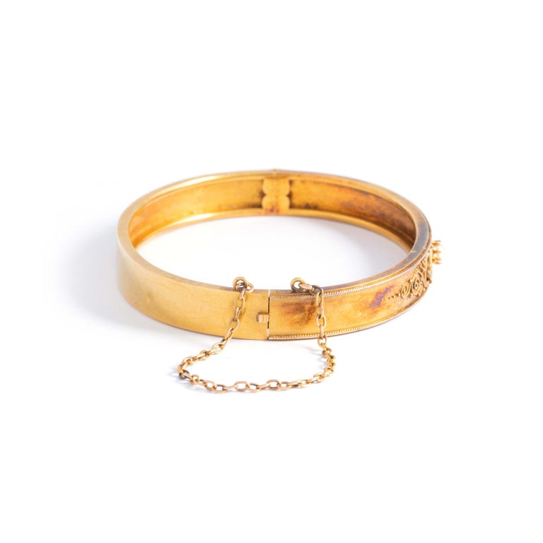 Antique Yellow Gold 18k Bangle Bracelet For Sale at 1stDibs