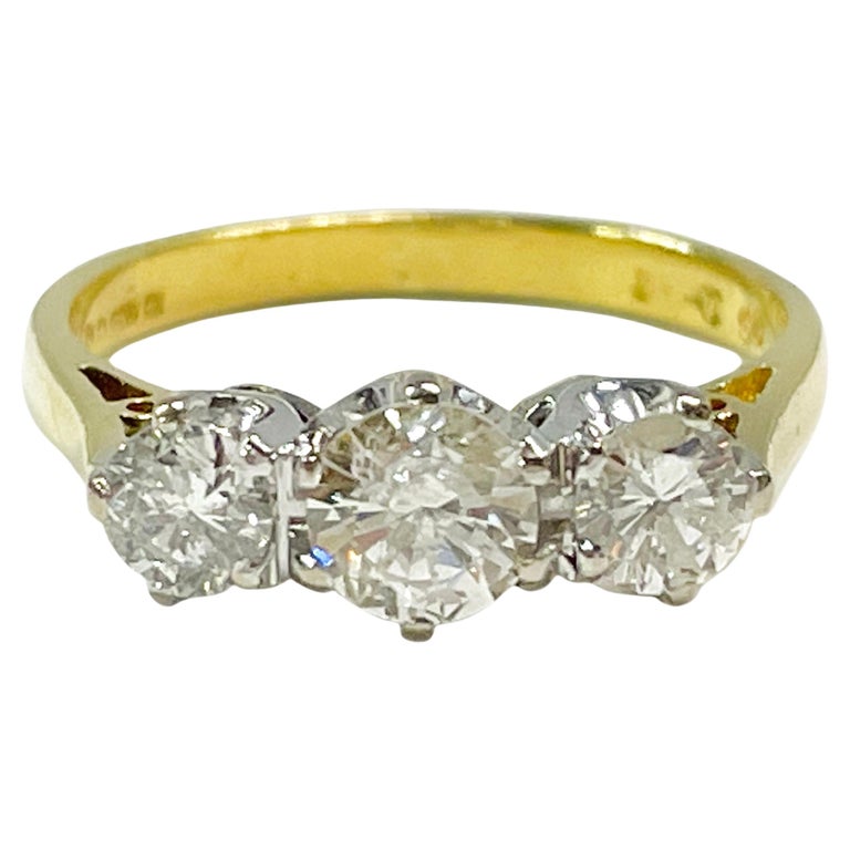 Antique Yellow Gold Platinum Three Diamond Ring, Circa 1920s For Sale at 1stDibs