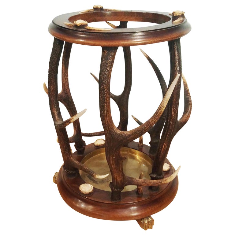 Antler Umbrella/Stick Stand at 1stDibs | antler stand