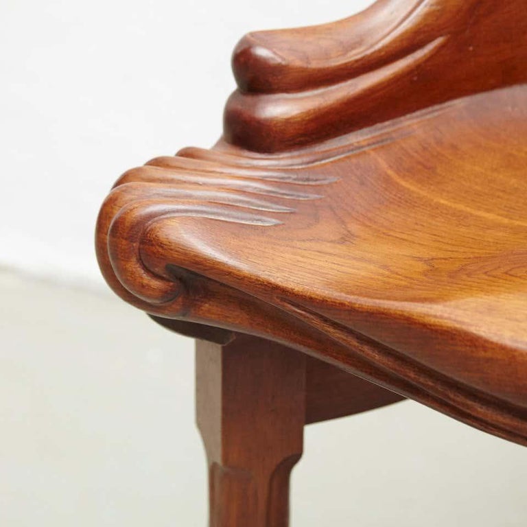 Antoni Gaudí Calvet Stool, circa 1970 For Sale at 1stDibs