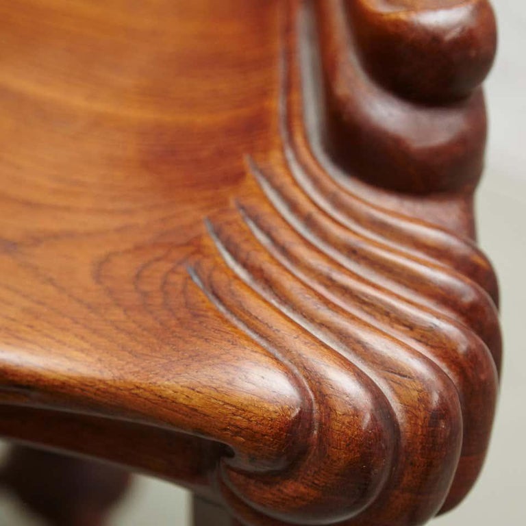 Antoni Gaudí Calvet Stool, circa 1970 For Sale at 1stDibs