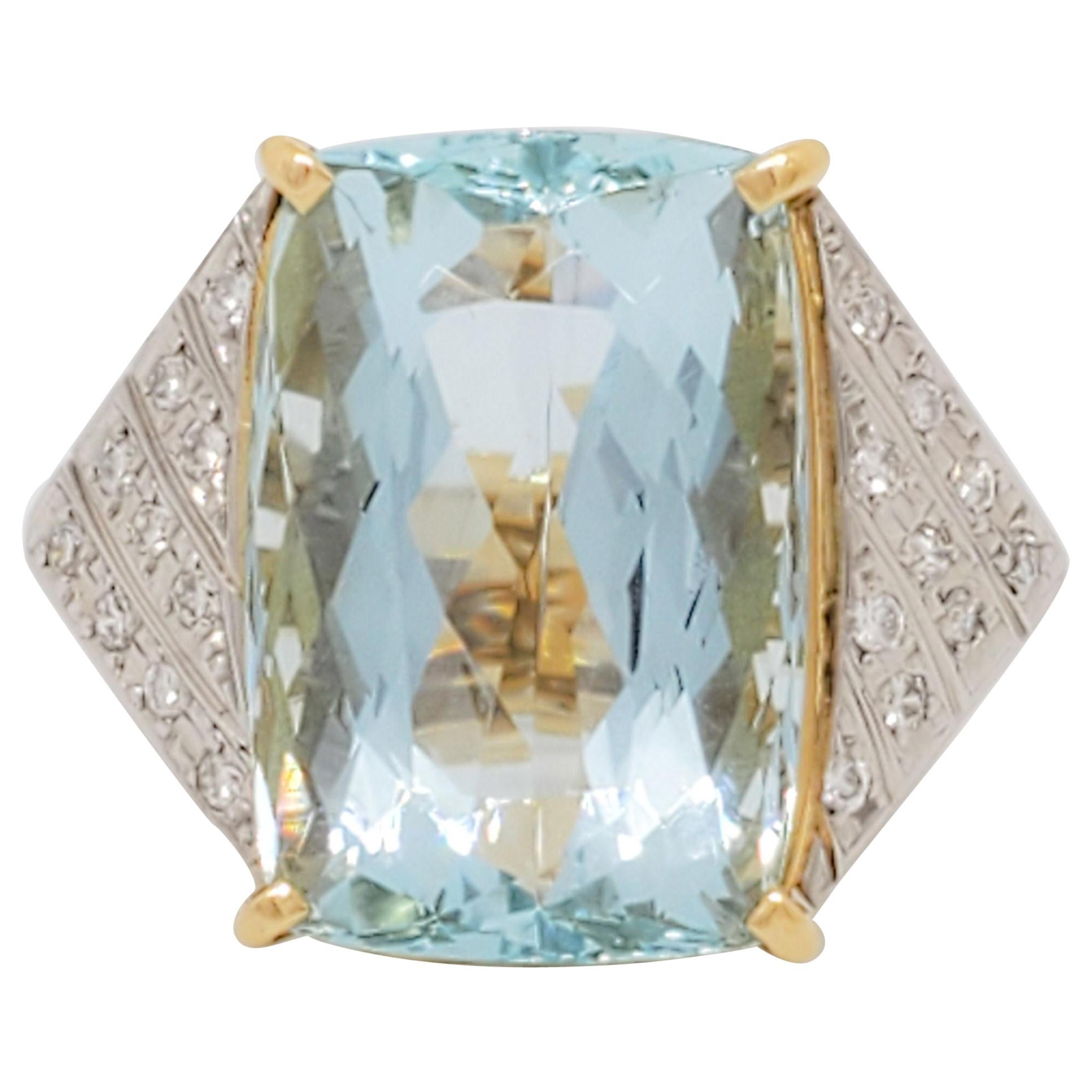 18 Carat Yellow and White Gold Aquamarine and Diamond Cocktail Ring at ...