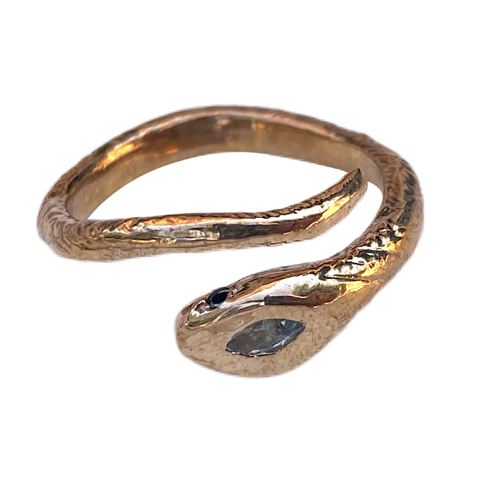 Bague en forme de serpent avec double tête de diamant noir de style ...