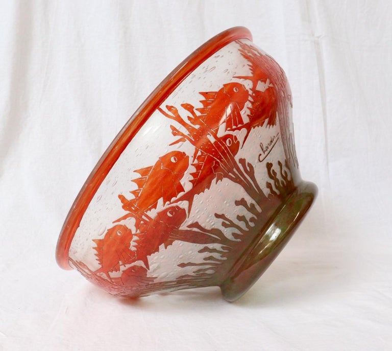 "Aquarium" a Cameo Glass Center Piece by Charder Le Verre français ...