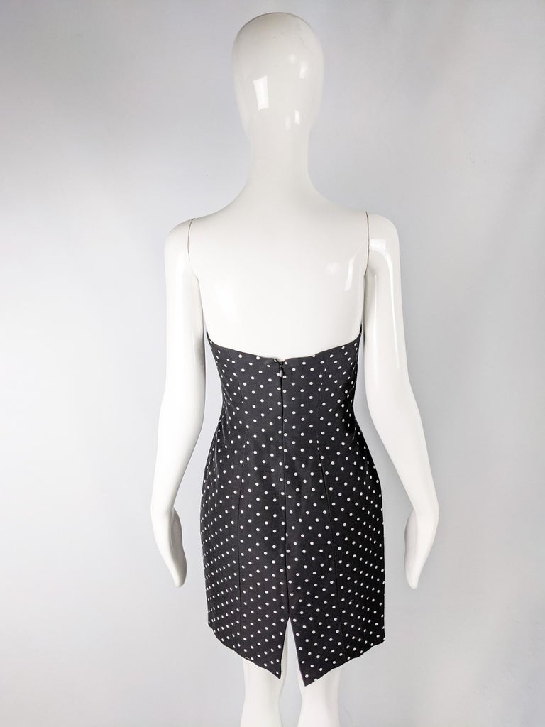 Arabella Pollen 1980s Vintage Love Heart Sculptural Bust Dress at ...