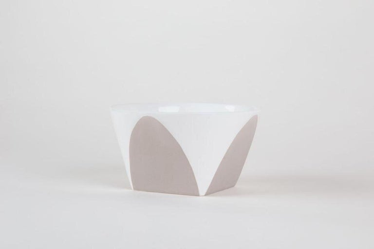 Arc Modern Ceramic Tableware Set Pink and Grey Cups and Bowl For Sale ...