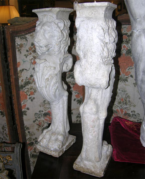 Set of four stone table legs at 1stDibs