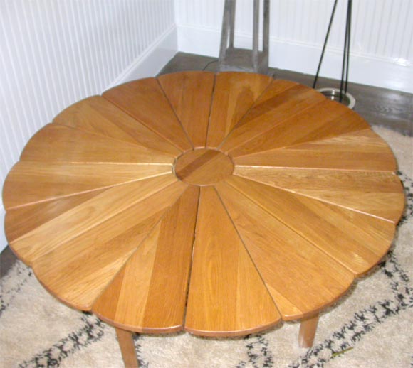 Radial Oak Dining Table For Sale at 1stDibs