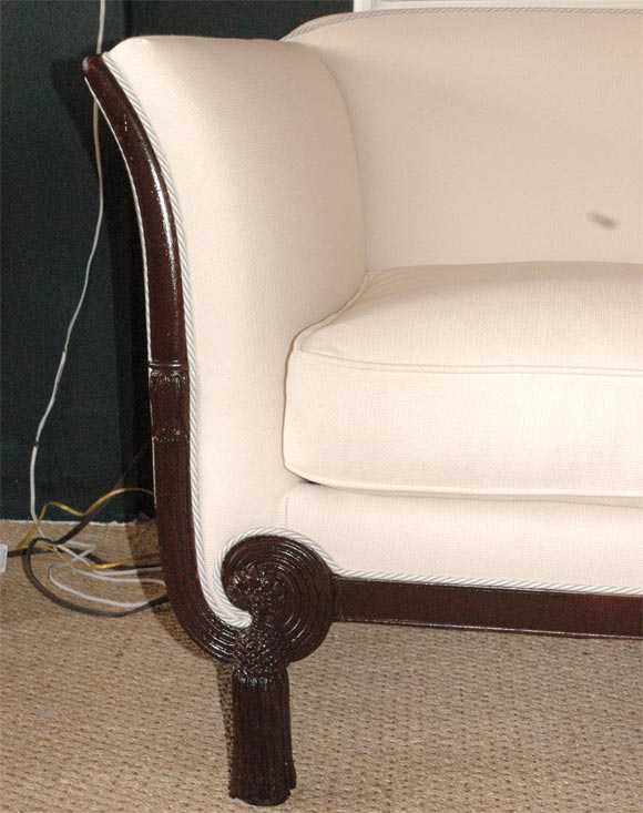 Recamier with Carved Tassel Legs at 1stDibs