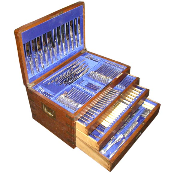 Complete Flatware Hamilton and Inches Silver Plate Service for 12 at ...