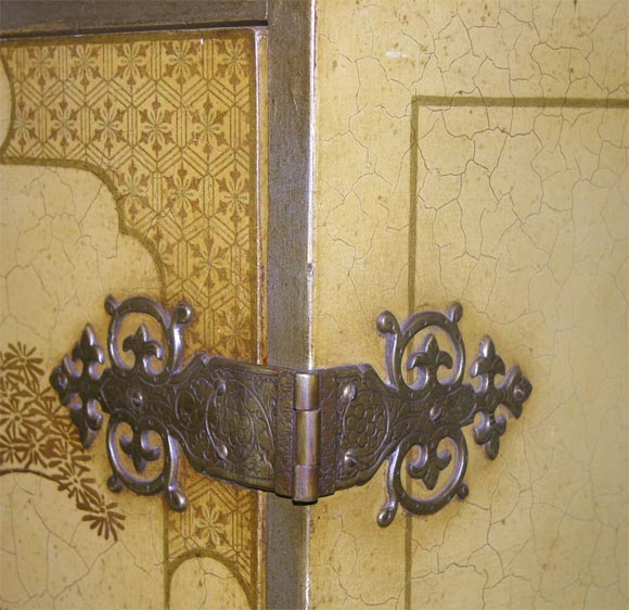A Great Example of A English Chinoiserie Bar at 1stDibs