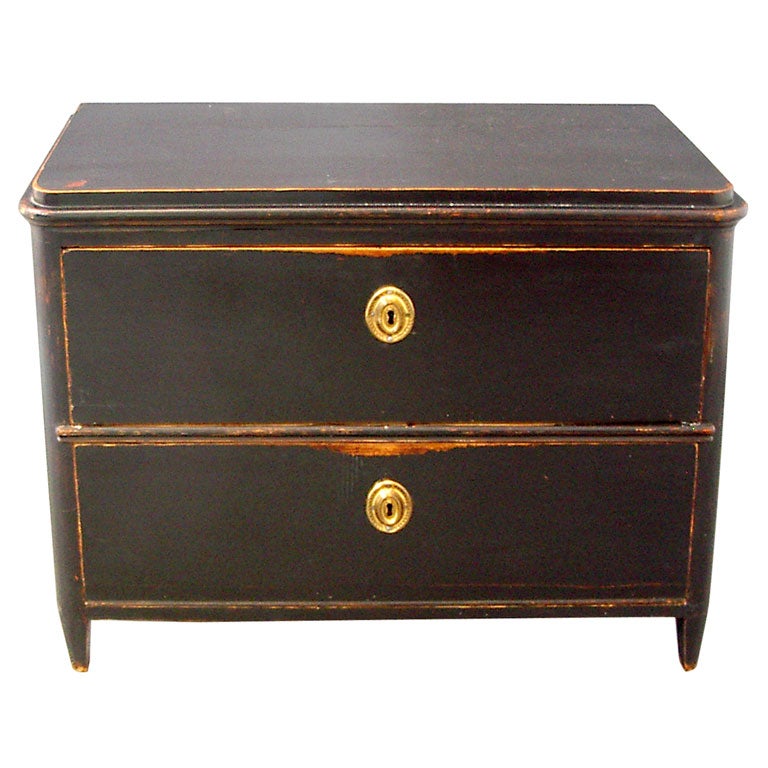 Small Black Chest of Drawers at 1stDibs