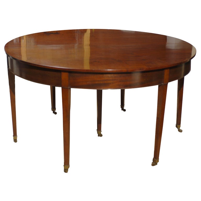 Beautiful Mahogany Round Dining Table with Extension Leaves at 1stDibs