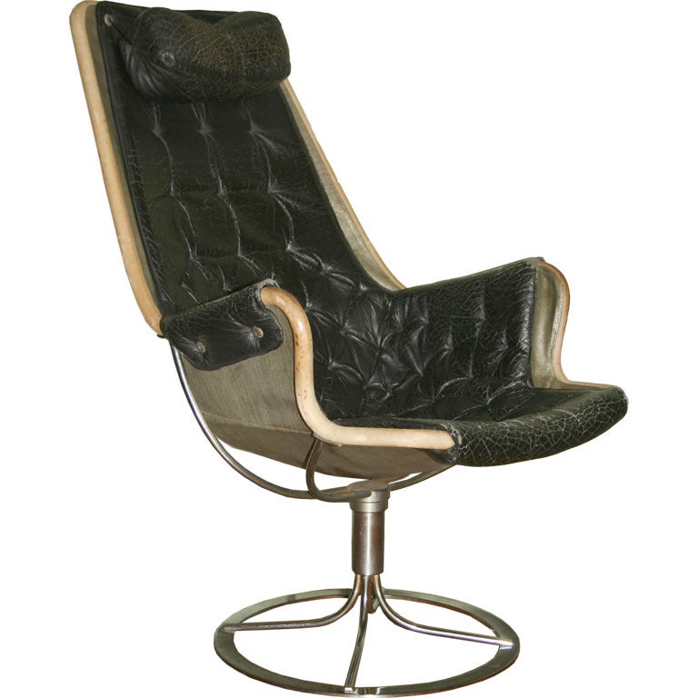 Dux "Jetson" Swivel Chair at 1stDibs | george jetson chair