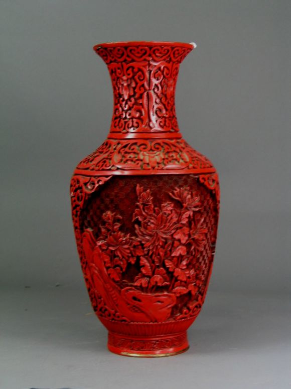Red Lacquer Carved Vase at 1stDibs | red lacquer vase