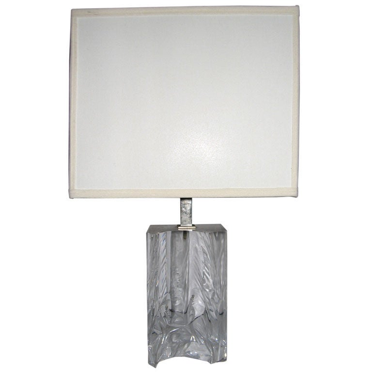 Lucite Table Lamp For Sale at 1stDibs