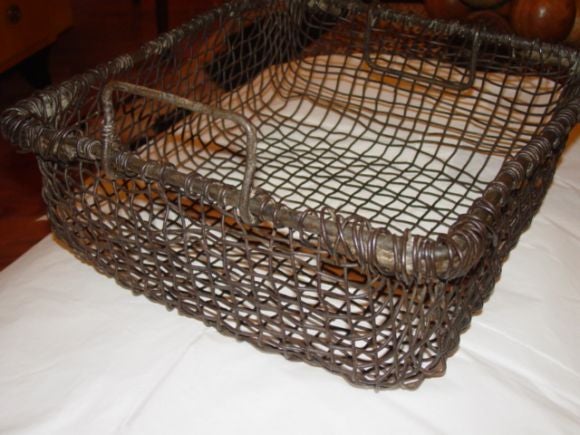 Long Island Wire Clam ing Basket at 1stDibs