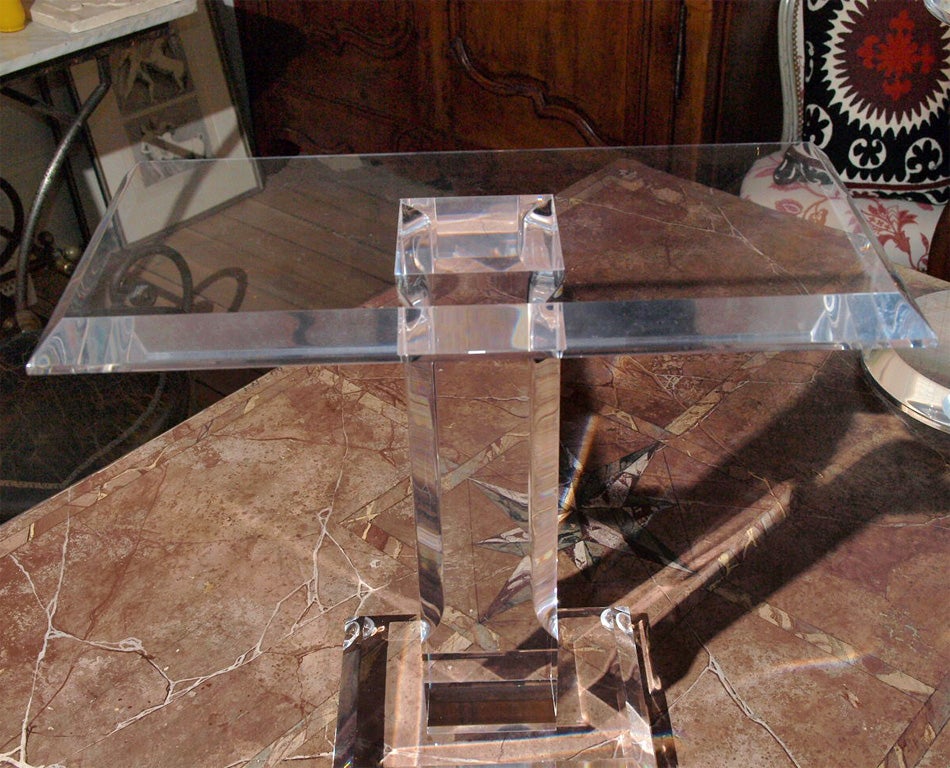 Lucite Tables at 1stDibs