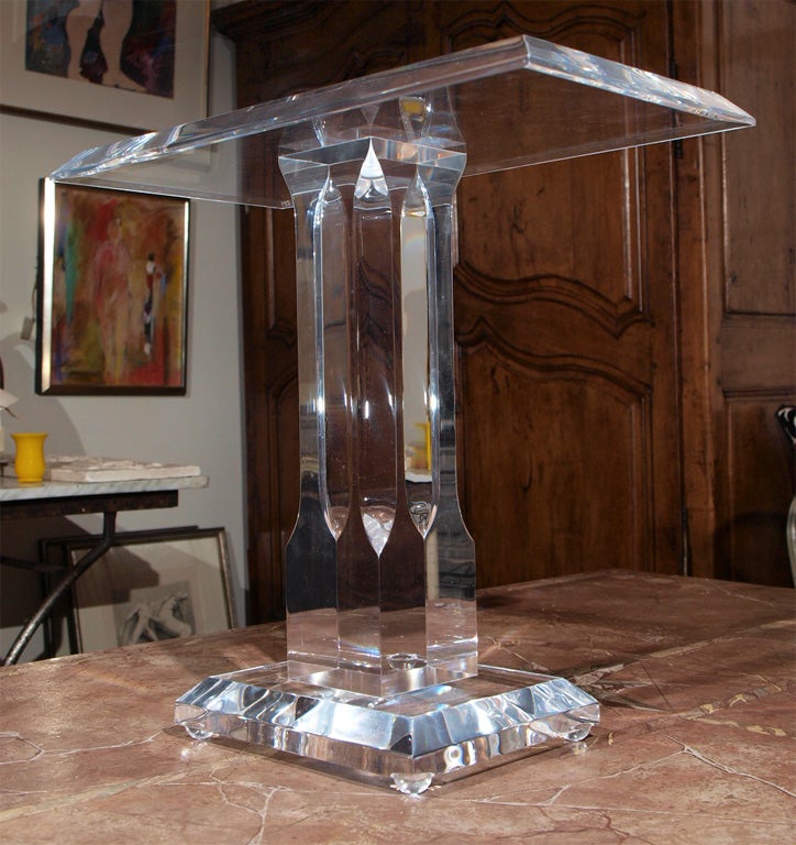 Lucite Tables at 1stDibs