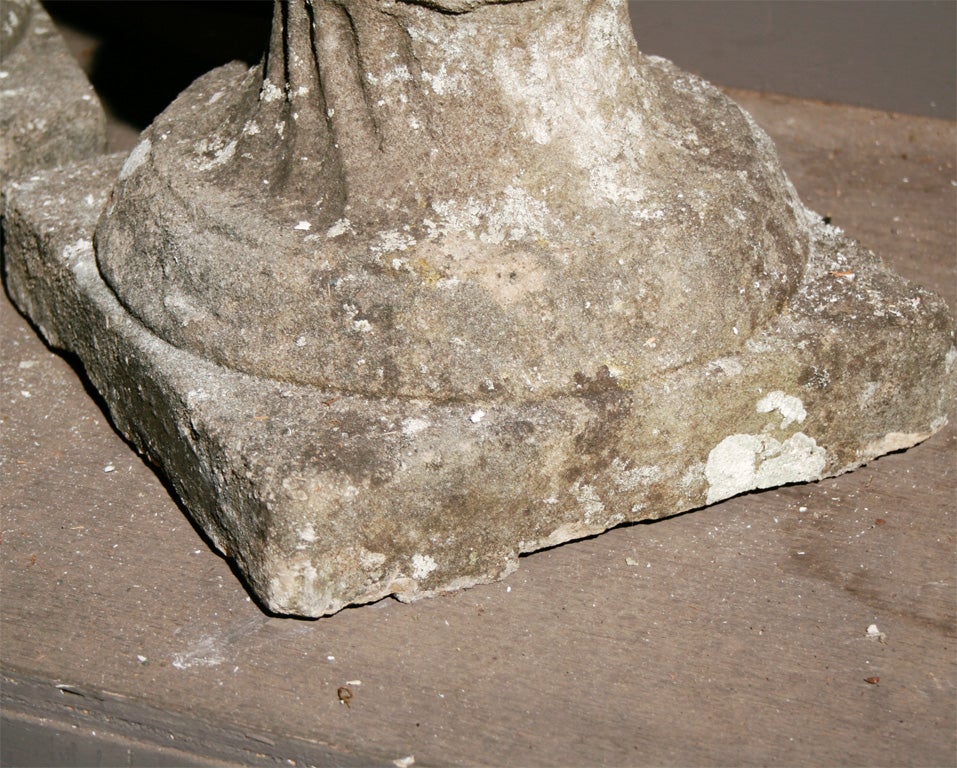 Pair of English cast stone gate pier finials For Sale at 1stDibs