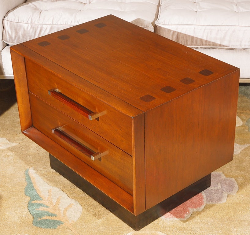 A pair of refurbished Vintage Lane night stands at 1stDibs ...