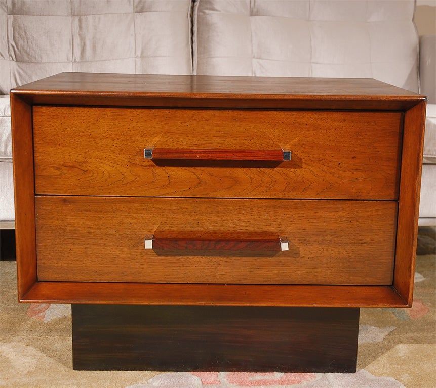A pair of refurbished Vintage Lane night stands at 1stDibs ...