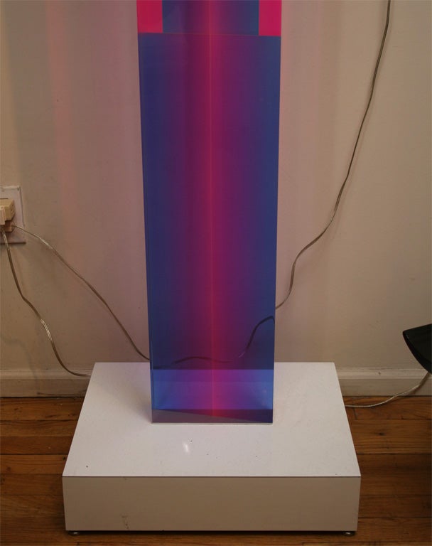 Large upright pink lucite sculpture at 1stDibs