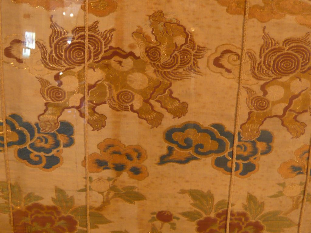 Japanese Silk "Kesa" Robe For Sale at 1stDibs