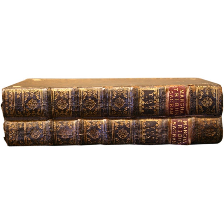 A Mysterious 18th Century Leather Book Box For Sale at 1stDibs