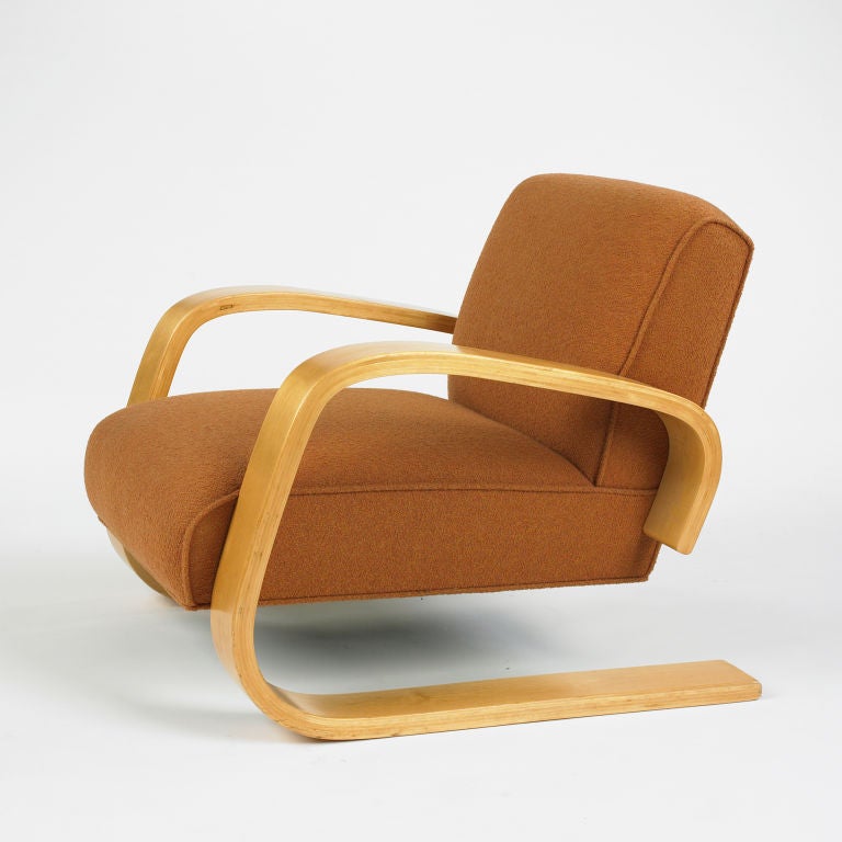 Tank lounge chair by Alvar Aalto at 1stDibs