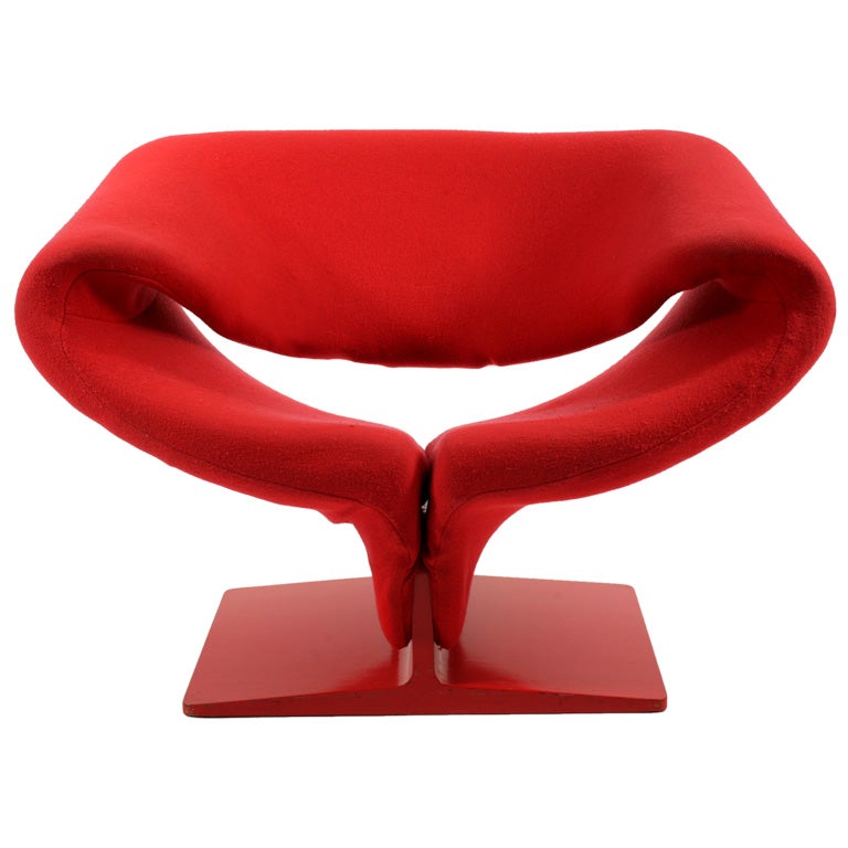 Pierre Paulin for Artifort Ribbon Chair at 1stDibs