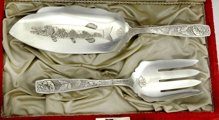 Orchids Towle Sterling Silver Fish Set Superb Engraving at 1stDibs