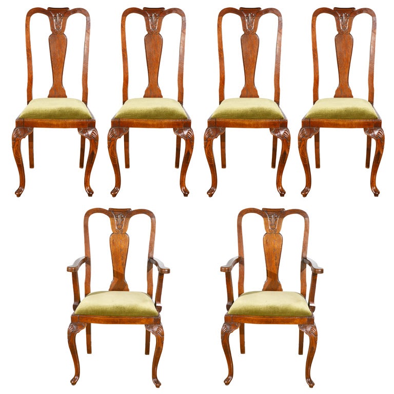 Set of Six Queen Ann style Chairs For Sale at 1stDibs