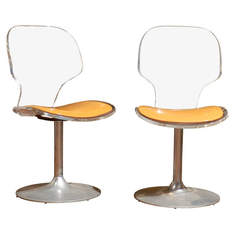 Lucite Chairs Vintage - 19 For Sale on 1stDibs