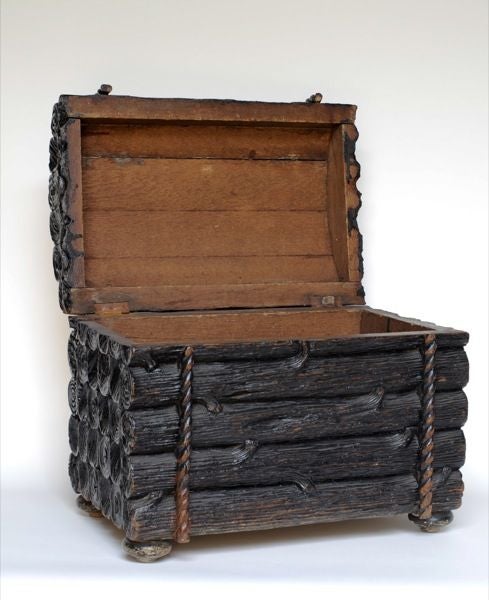 GERMAN BLACK FOREST HAND-CARVED AND EBONIZED WOODEN LOG BOX For Sale at ...