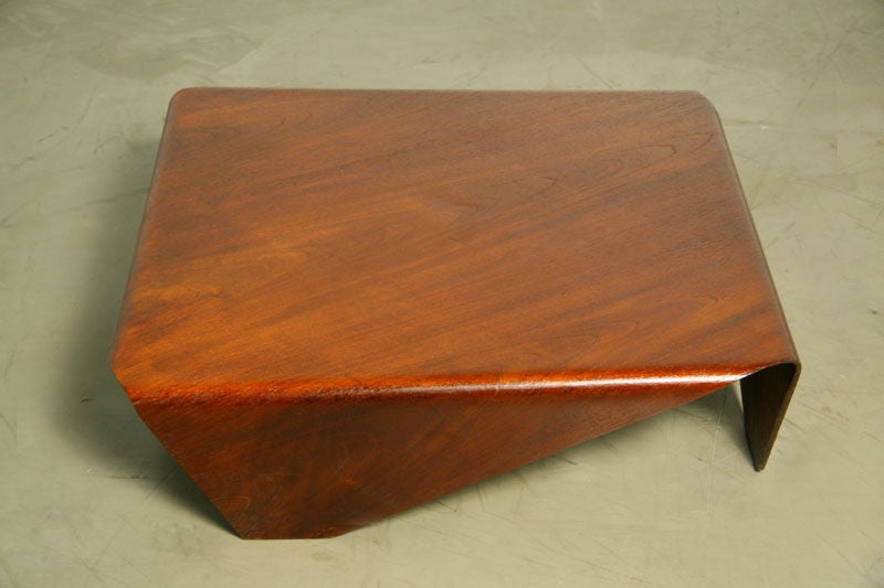 Low geometric bent plywood coffee table by Jorge Zalszupin at 1stDibs ...